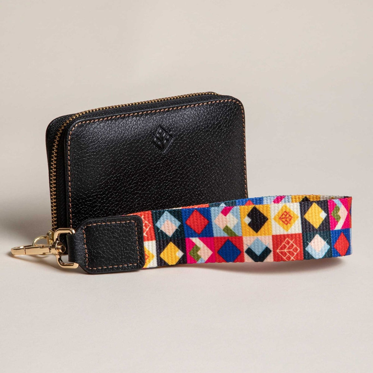 Cartera Mini con Pulsera - Negro – LOVENOCK
